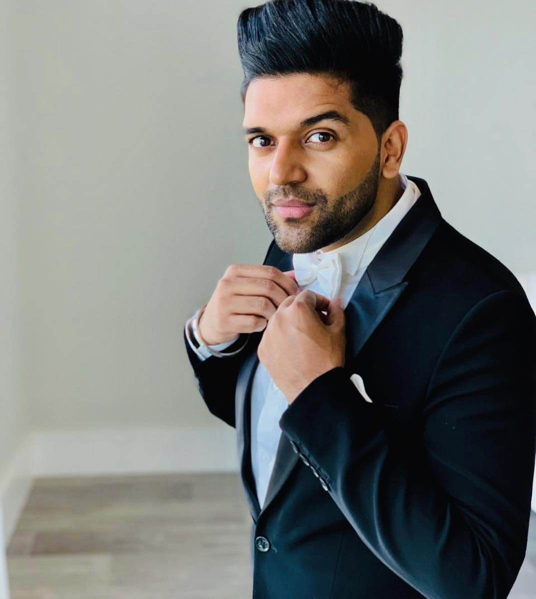 Guru Randhawa - Age, Wife, Height, Income, Caste, Biography, Wiki & More