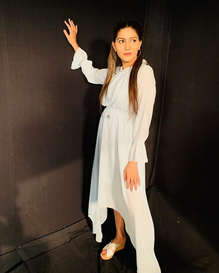 Sapna Choudhary Wiki, Age, Biography, Boyfriend, Husband, Net Worth & More