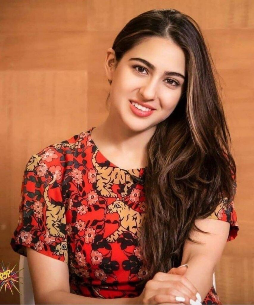 Sara Ali Khan Wiki - Age, Boyfriends, Income, Height, Weight & More ...