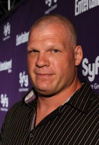 Kane The Wrestler - Wiki, Age, Girlfriends, Biography, Money ...